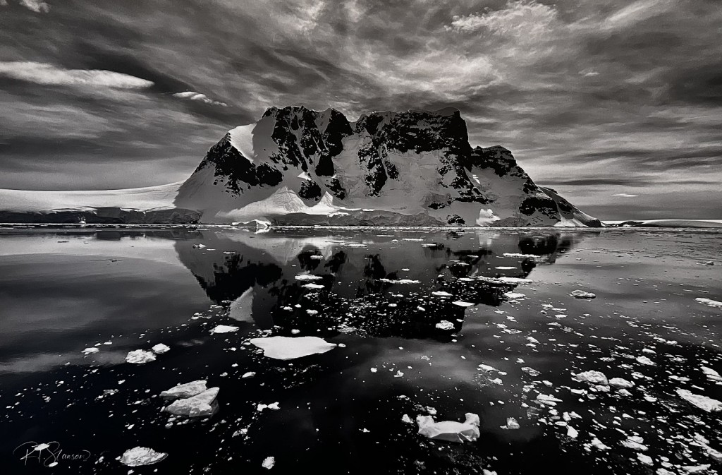 R. Todd Slawson – Reuben Saunders Gallery